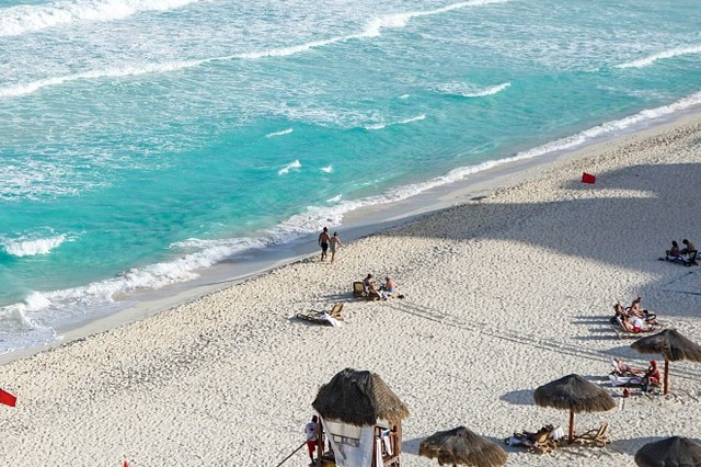 Our 5 Favorite Beaches in Cancun - Taxi2Airport